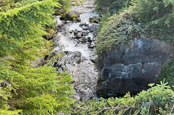 Waterfalls & the McKenzie River in a Tesla - FAQ