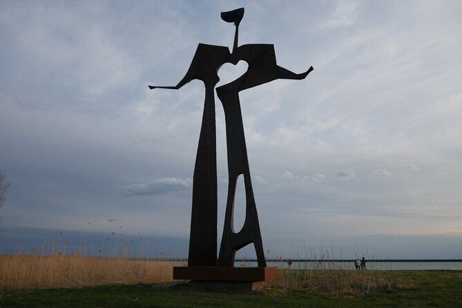 Waterfront Ride: Outer Harbor History Bike Tour - Authentic Insights from Reviewers