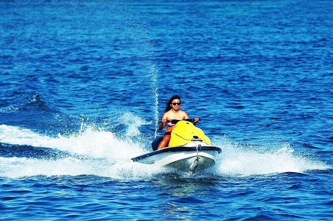 Watersports Benoa Beach & Uluwatu Tour with Handicraft Centre - FAQs