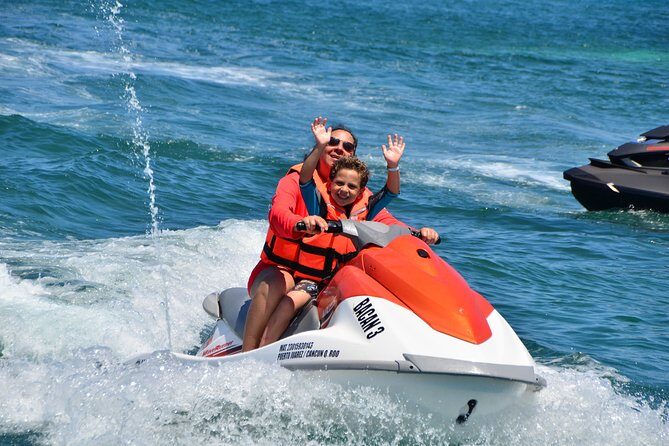 Waverunner in Cancun without Transportation - The Experience in Detail