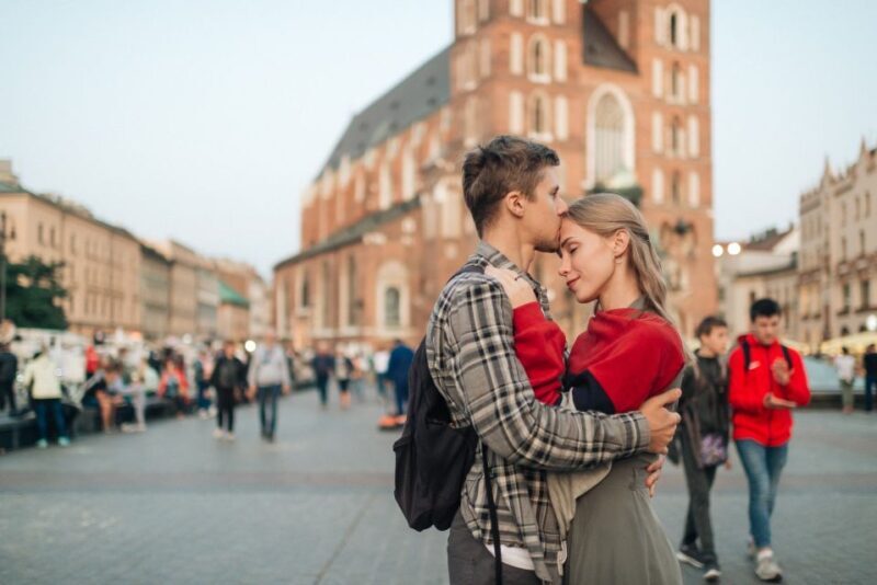 Wawel Castle & Cathedral Skip the Line Small Group Tour - Authentic Insights from Other Travelers