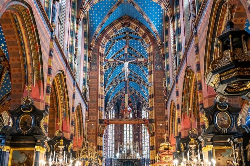 Wawel Hill, St.Mary's Church & Rynek Underground Guided Tour - Key Points