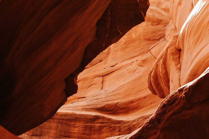 WCE Canyon O Guided Slot Canyon Tour - Why the Waterhole Canyon Guided Tour Stands Out