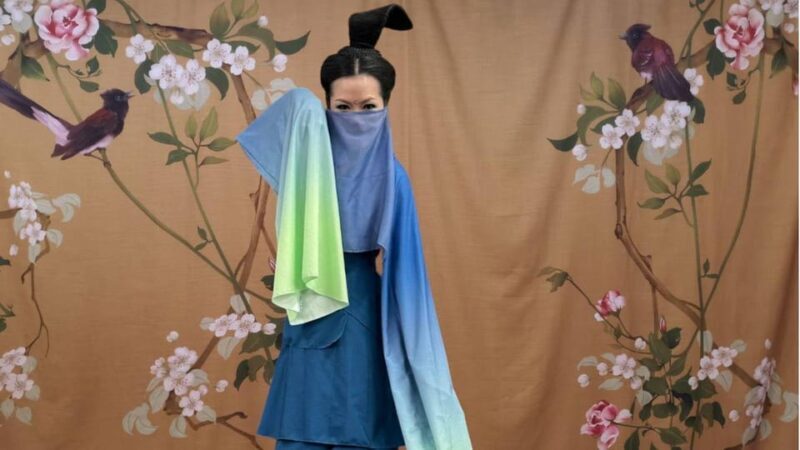 Wear Hanfu and play guzheng - Practical Details and Logistics