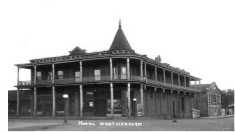 Weatherford Hotel Ghost Tour: A Paranormal Investigation - Practical Tips for Visitors