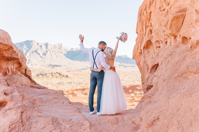 Wedding in French at Valley of Fire - Authentic Voices and Real Experiences