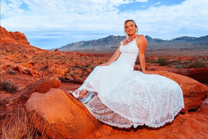 Wedding with Photographer in the Valley of Fire - Wedding with Photographer in the Valley of Fire: An Honest Review