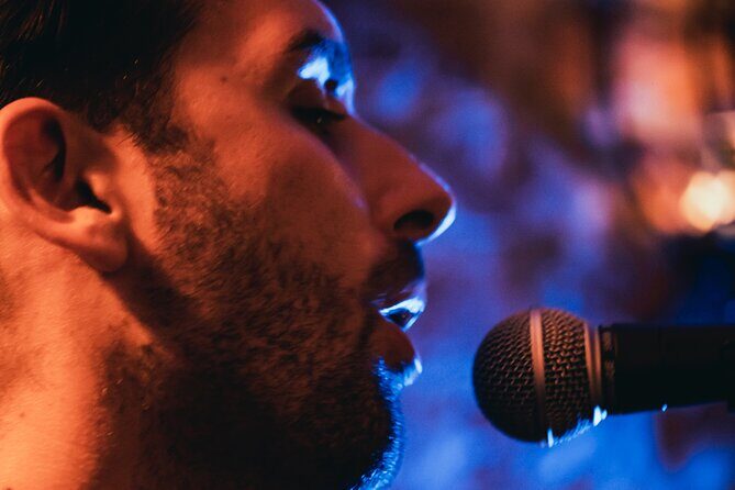 Wednesday Night Live Music and Cocktails Ticket in Kontakt Bar - FAQs