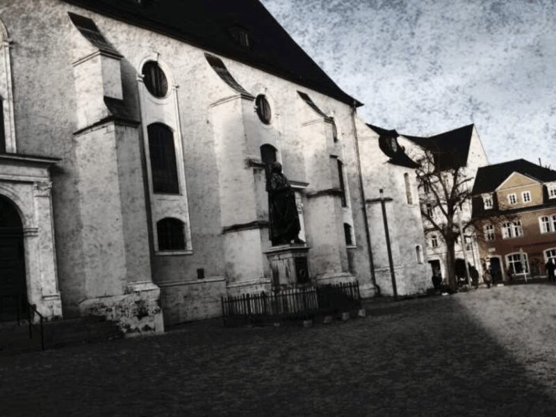 Weimar: DunkelWeimar, true crime citytour and game - What to Expect During the Tour