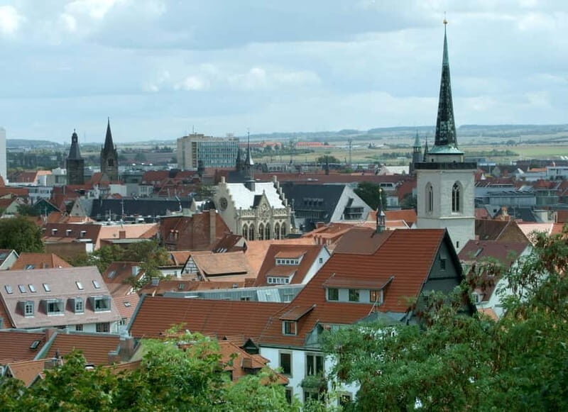 Weimar: Express Walk with a Local in 60 minutes - Key Points