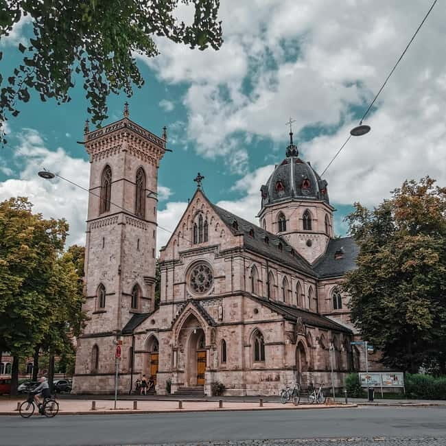 Weimar: Express Walk with a Local in 60 minutes - FAQ