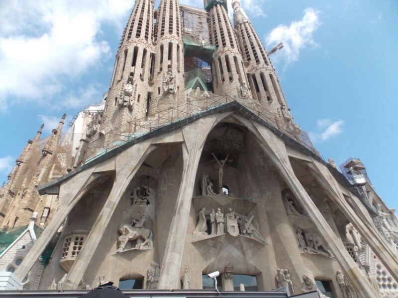 Welcome to Barcelona: Private Tour with a Local - FAQs