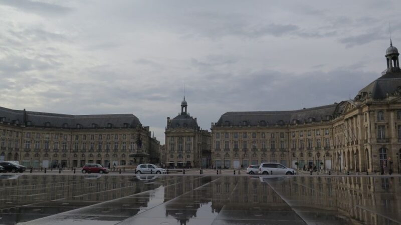 Welcome to Bordeaux: Private Walking Tour with a Local - The Walk Itself: What You’ll Experience