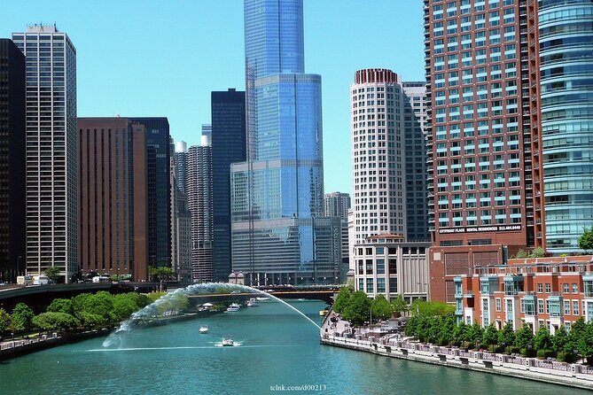 Welcome to Chicago: Private Half-Day Tour with 360 Observation Deck - The value of a private tour