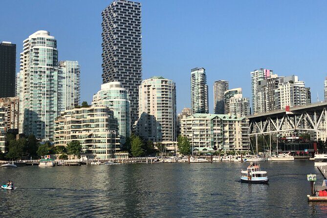 Welcome Vancouver City Tour under 89$ - An In-Depth Look at the Vancouver City Tour
