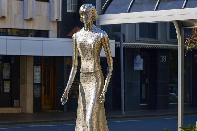 Wellington City Self Guided Walking Tour with App - FAQs
