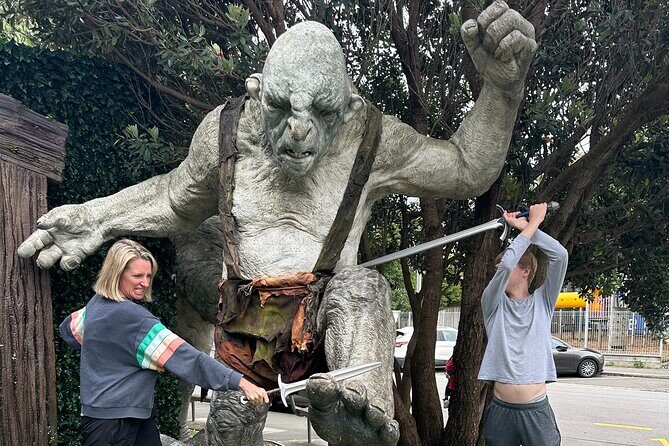 Wellington Lord of the Rings 6-8 hour Private Tour & Feast - Key Points
