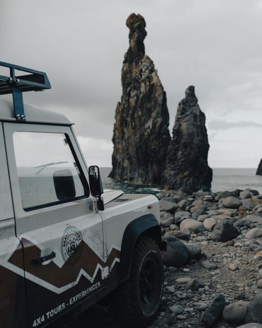 West: 4x4 Tour | Seixal Beach | Porto Moniz Natural Pools | - Key Points