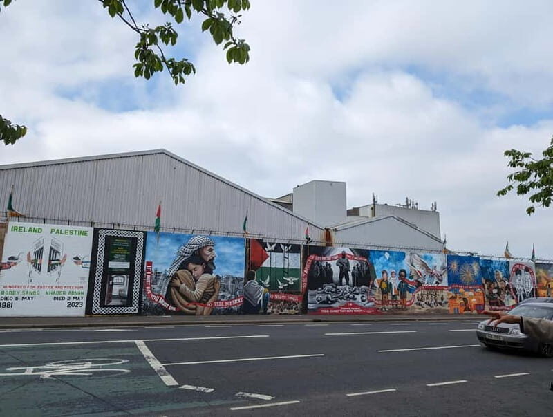 West Belfast German-speaking Political Walking Tour - An In-Depth Look at the Tour Itself