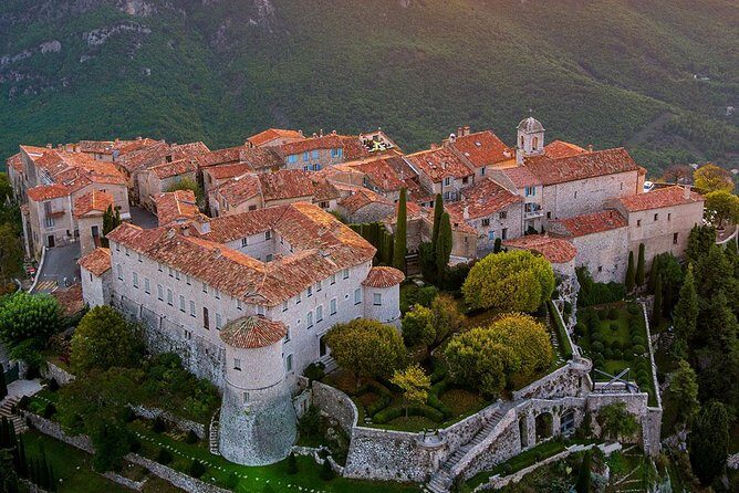 West Coast and Countryside shared & Guided tour from Nice - Key Points