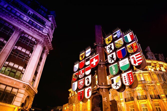 West End Highlights Walk with a Blue Badge Guide - Key Points