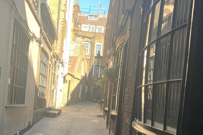 West End Highlights Walk with a Blue Badge Guide - A Close Look at the West End Highlights Walk