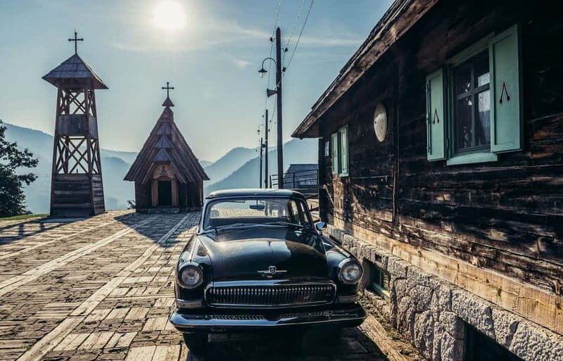 West of Belgrade: Woodentown, argan 8 train & Drina River - The Scenic Journey from Belgrade