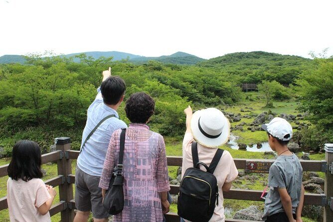 West of Jeju island Bus Tour from Seogwipo city, Jeju island - FAQs