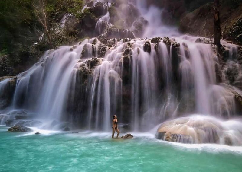 West Sumba: Highlights Tour with Lapopu Waterfall Full Day - Key Points