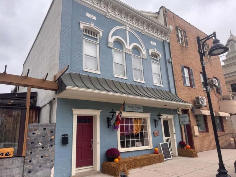 West Virginia: Berkeley Springs Tour & Roman Bath Experience - FAQ