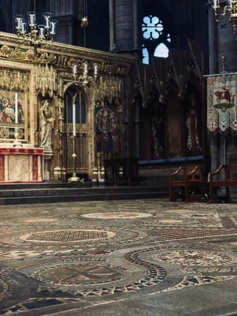 Westminster Abbey Tour with Changing of the Guard and Royal Palaces - Introduction