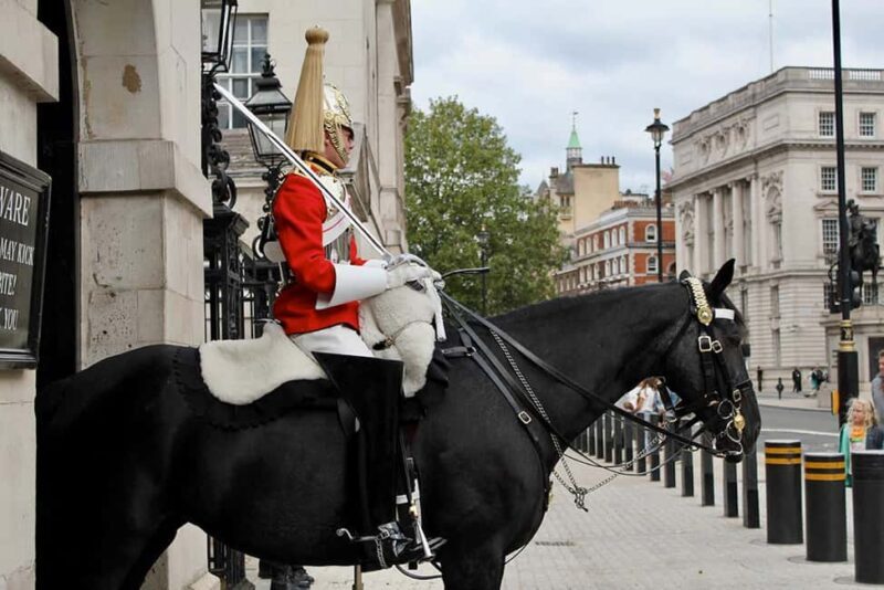 Westminster City Tour with Changing of the Guard - The Value of the Experience