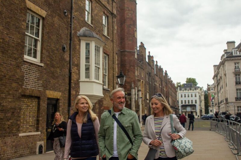 Westminster to Tower Bridge Customized Tour with a Local - Authenticity and Expert Guidance