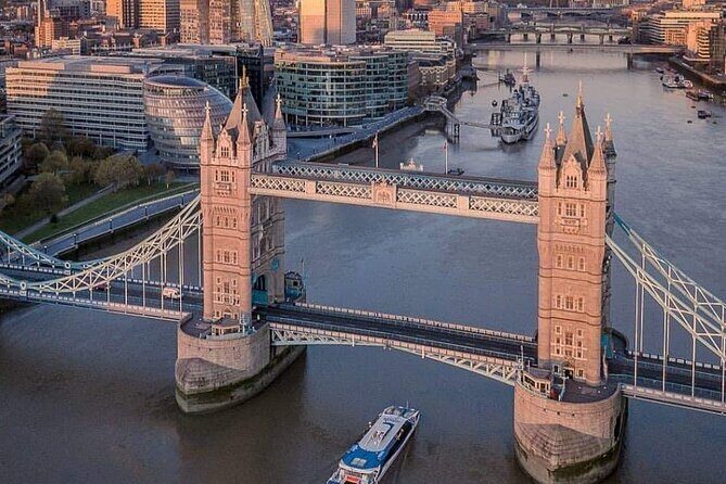 Westminster Walking Tour, River Cruise & Tower of London Entry - Exploring the Itinerary in Detail