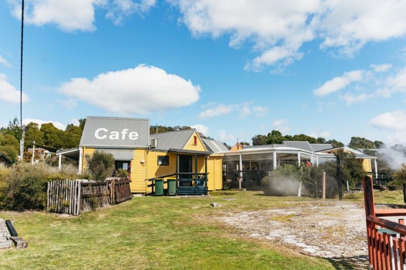 Whakarewarewa: Self-Guided Geothermal Trails - Who Should Consider This Experience?