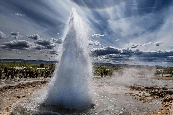 Whale Watching and Golden Circle Tour from Reykjavik - The Transport and Length