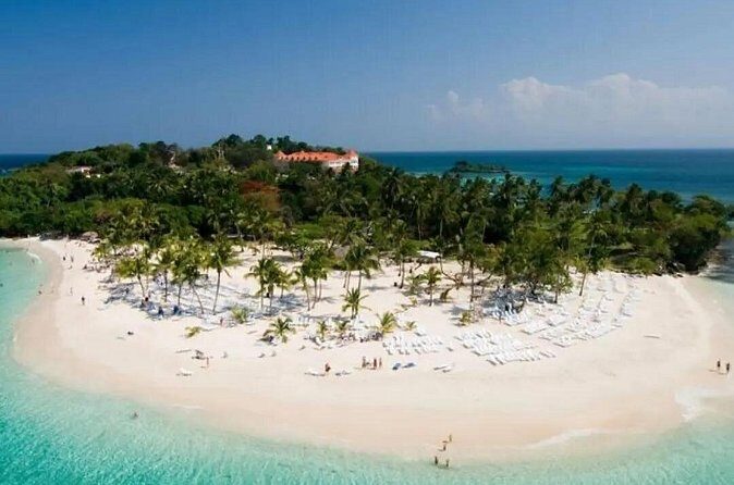 Whale Watching and Waterfalls in Samana Province - FAQ