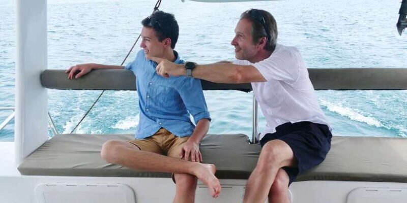 Whale Watching Boat tour in Trincomalee - Key Points