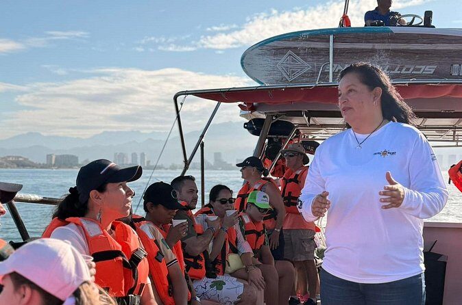 Whale Watching with Biologist and Hydrophone in Puerto Vallarta - FAQ