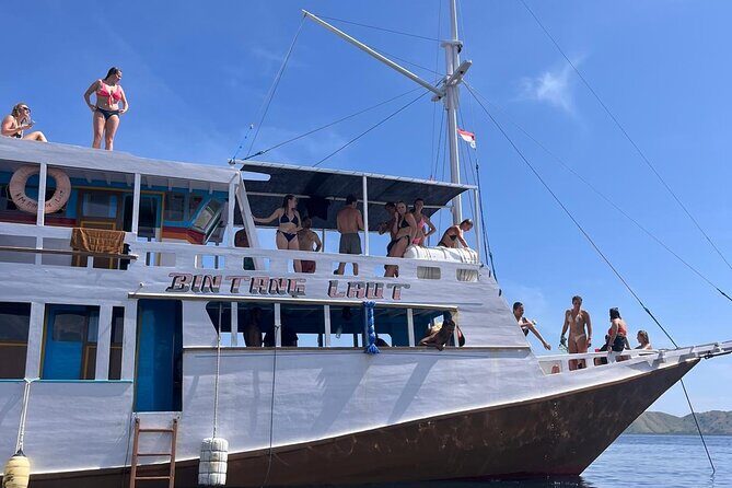 Whaleshark and Komodo Trip 4D 3N Share Deck - Who Should Consider This Trip?