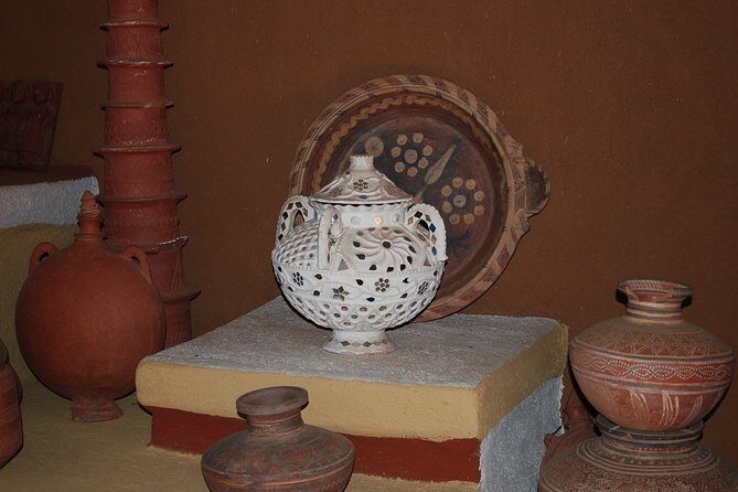 Wheel Pottery Workshop in Udaipur - An In-Depth Look at the Udaipur Pottery Workshop