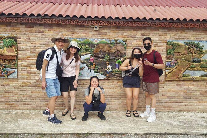 Wheelchair & Luxury Tour to Floating & Railway Markets - Why This Tour Offers Real Value