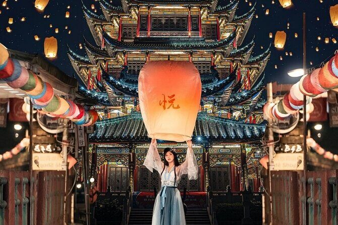 Whispers of Lanterns and Sea Breezes A Jiufen and Beyond Escape - Key Points