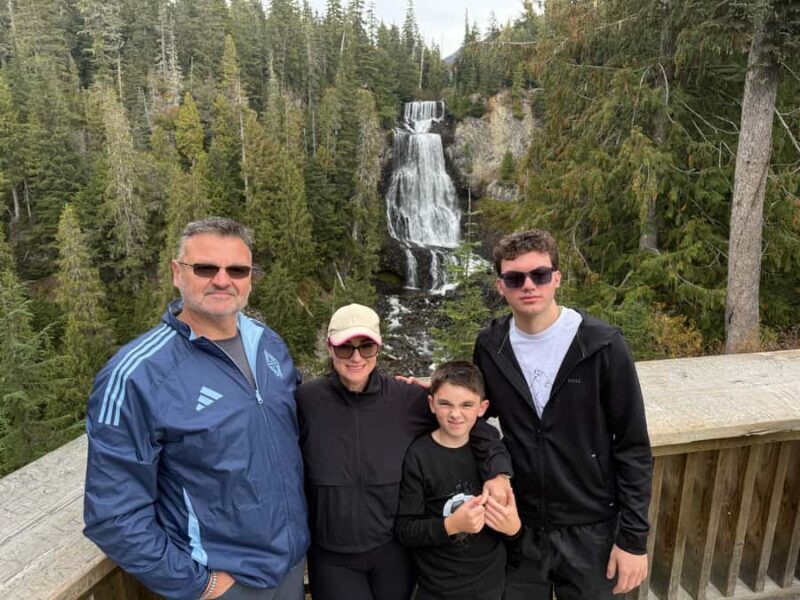 Whistler: Morning with the Bears Land Rover Scenic Excursion - Who Should Consider This Tour?