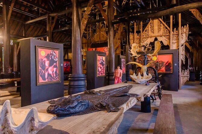 White, Black, Blue Temples & Golden Triangle Tour From Chiang Mai - Transportation and Timing