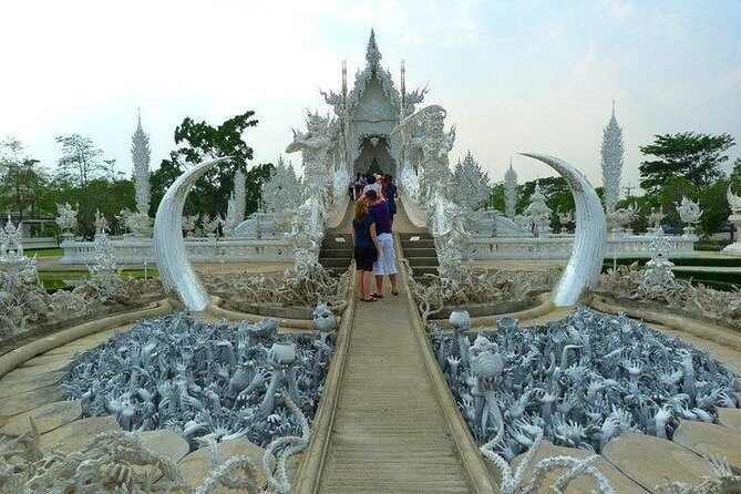White Temple, Black House Museum and Hot Spring Tour from Chiang Mai - Key Points