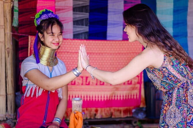 White Temple, Blue Temple, Black House 1-Day Trip from Chiang Mai - Who Should Consider This Tour?