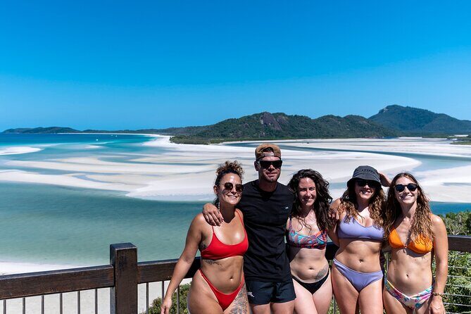 Whitsundays Day Cruise: Whitehaven Beach & Hill Inlet - An In-Depth Look at the Whitsundays Day Cruise