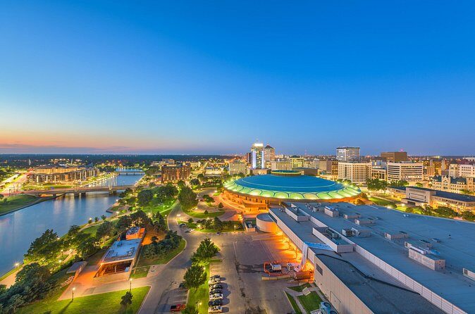 Wichita Whimsy Old Town and Downtown Hunt - Who Will Love This Tour?