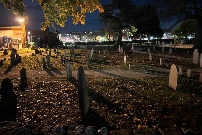 Wicked Awesome Tours: Witch Trial History and Salem Haunts! - Key Points